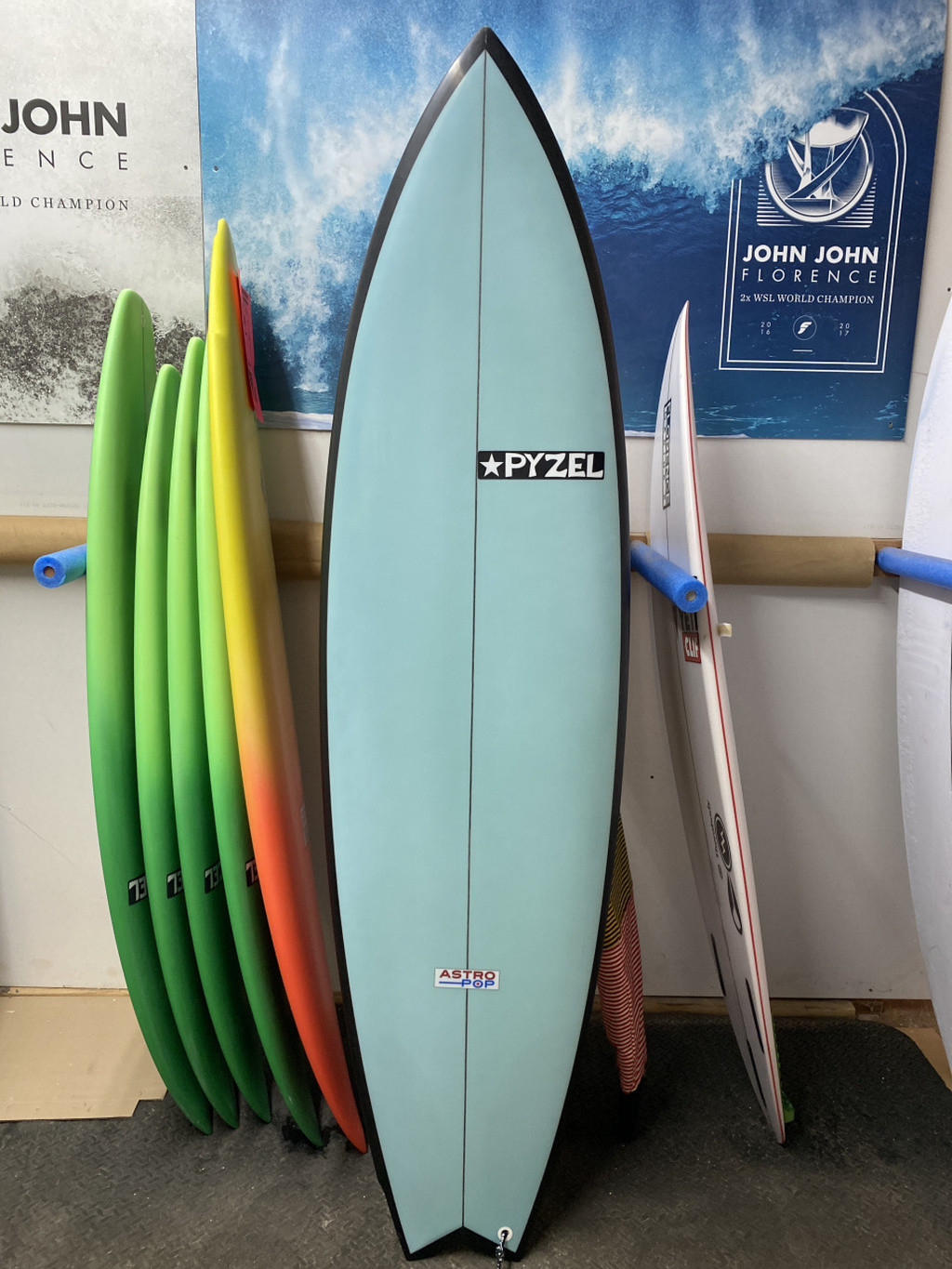 Pyzel Surfboards - Astro Pop