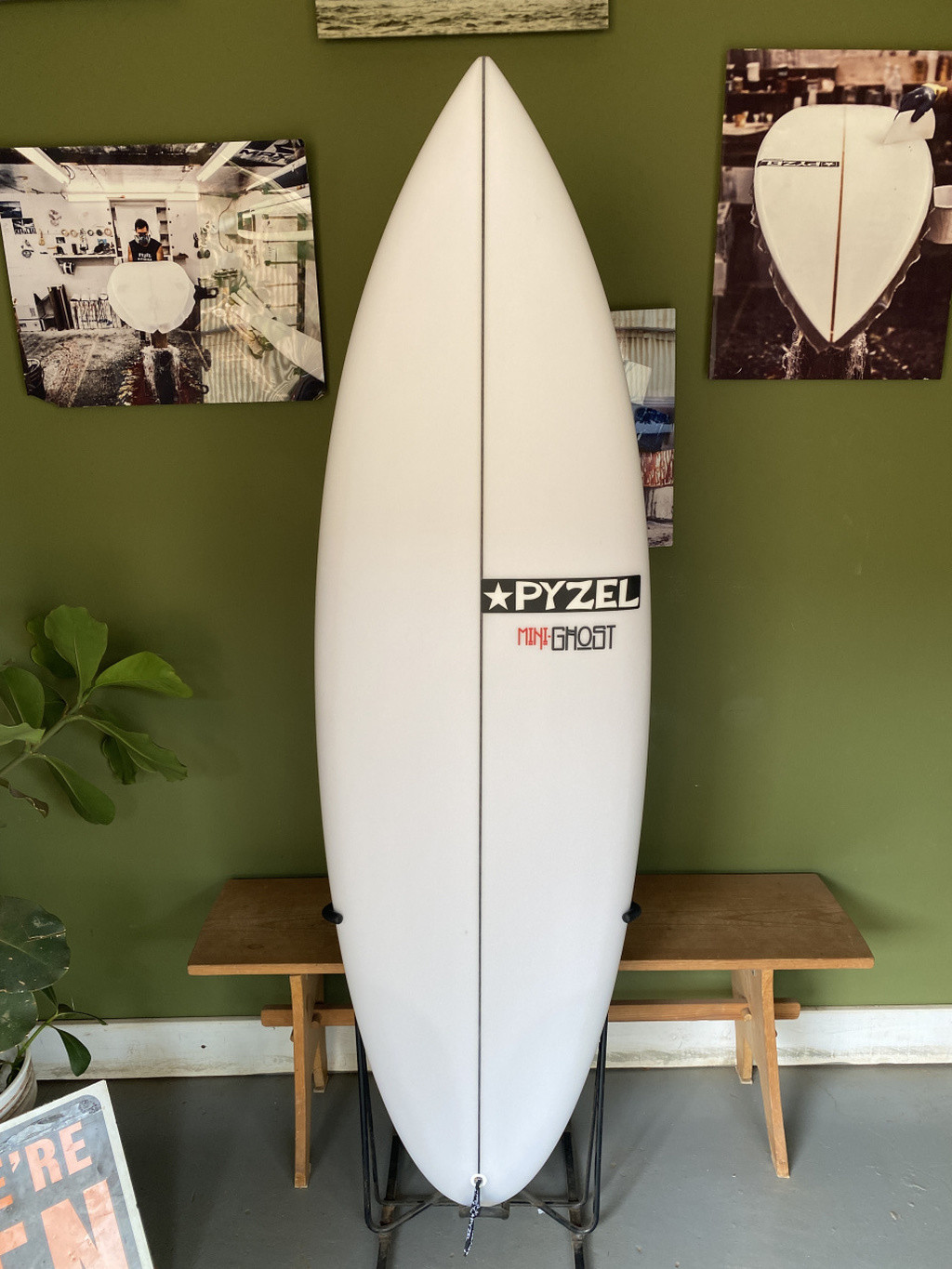 Pyzel Surfboards - Mini Ghost-Round