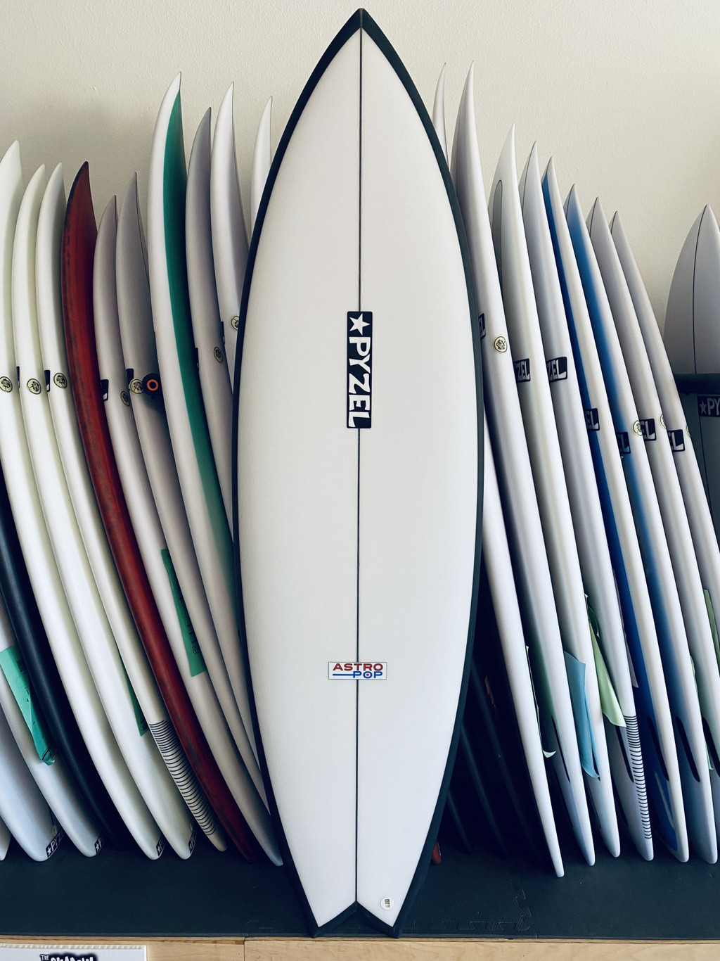 Pyzel Surfboards - Astro Pop