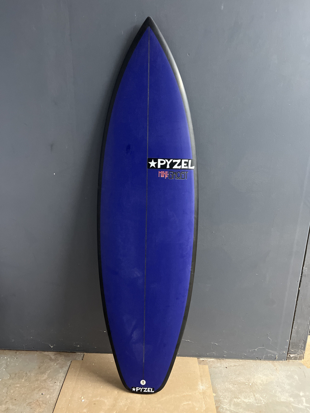 Pyzel Surfboards - Mini Ghost-Squash