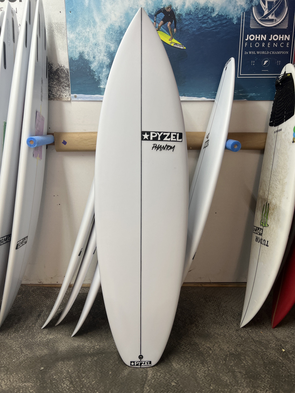 Pyzel Surfboards - Phantom