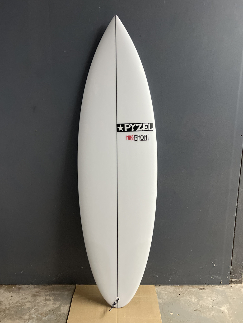 Pyzel Surfboards - Mini Ghost-Round