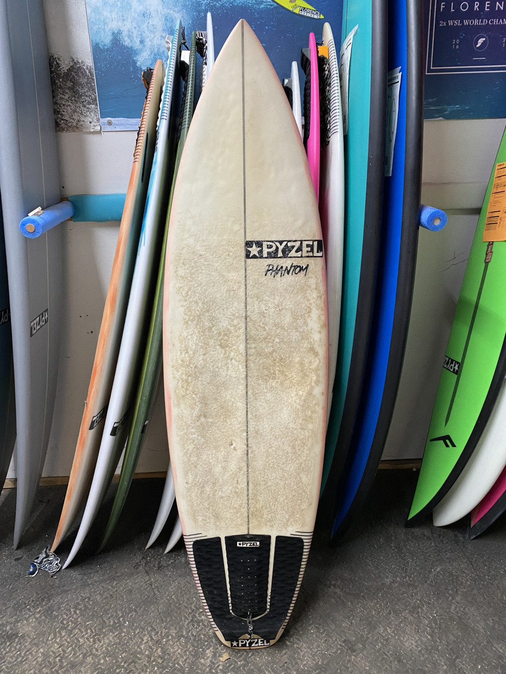 Pyzel Surfboards - Phantom