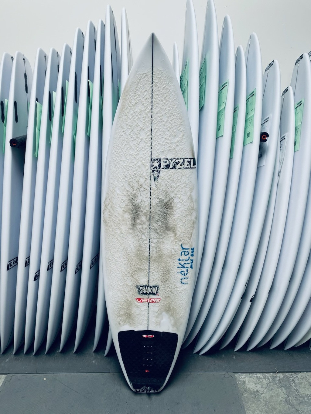 Pyzel Surfboards - Shadow XL