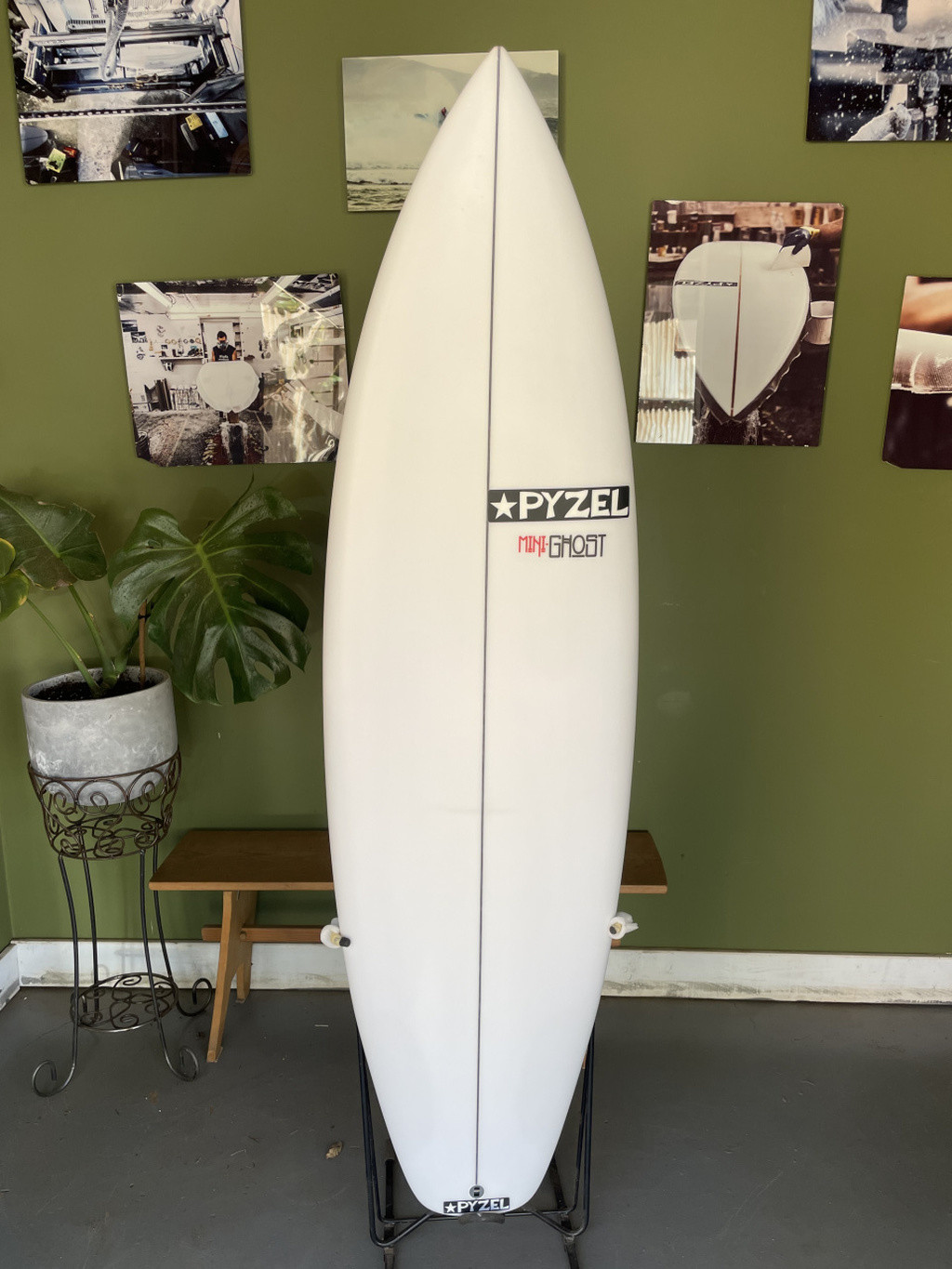 Pyzel Surfboards - Mini Ghost-Squash