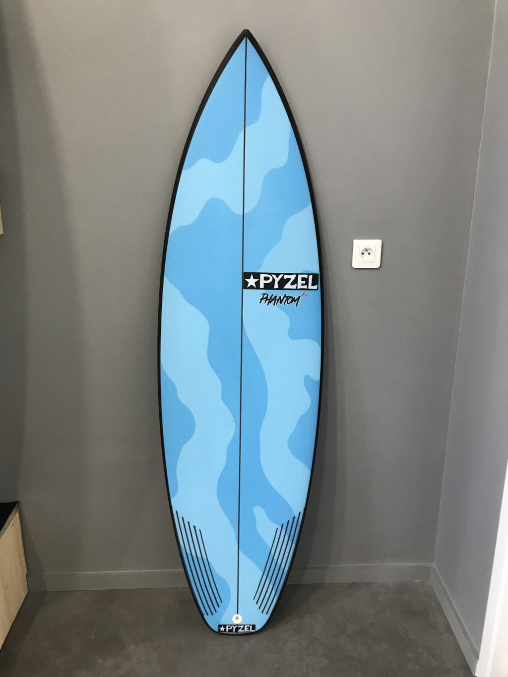 Pyzel Surfboards - PHANTOM XL