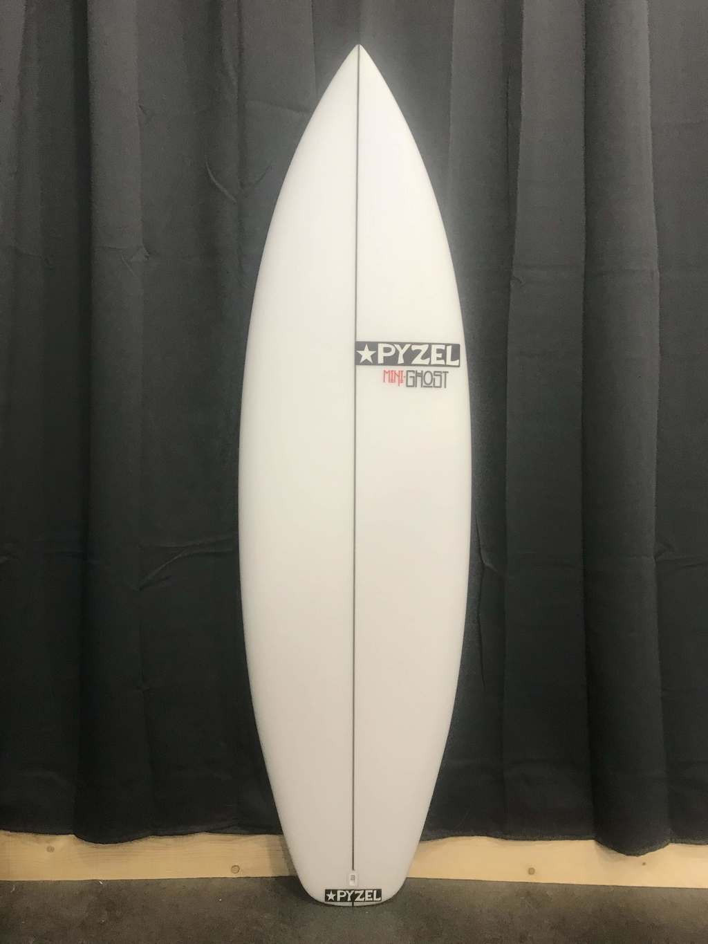 Pyzel Surfboards - Mini Ghost-Squash