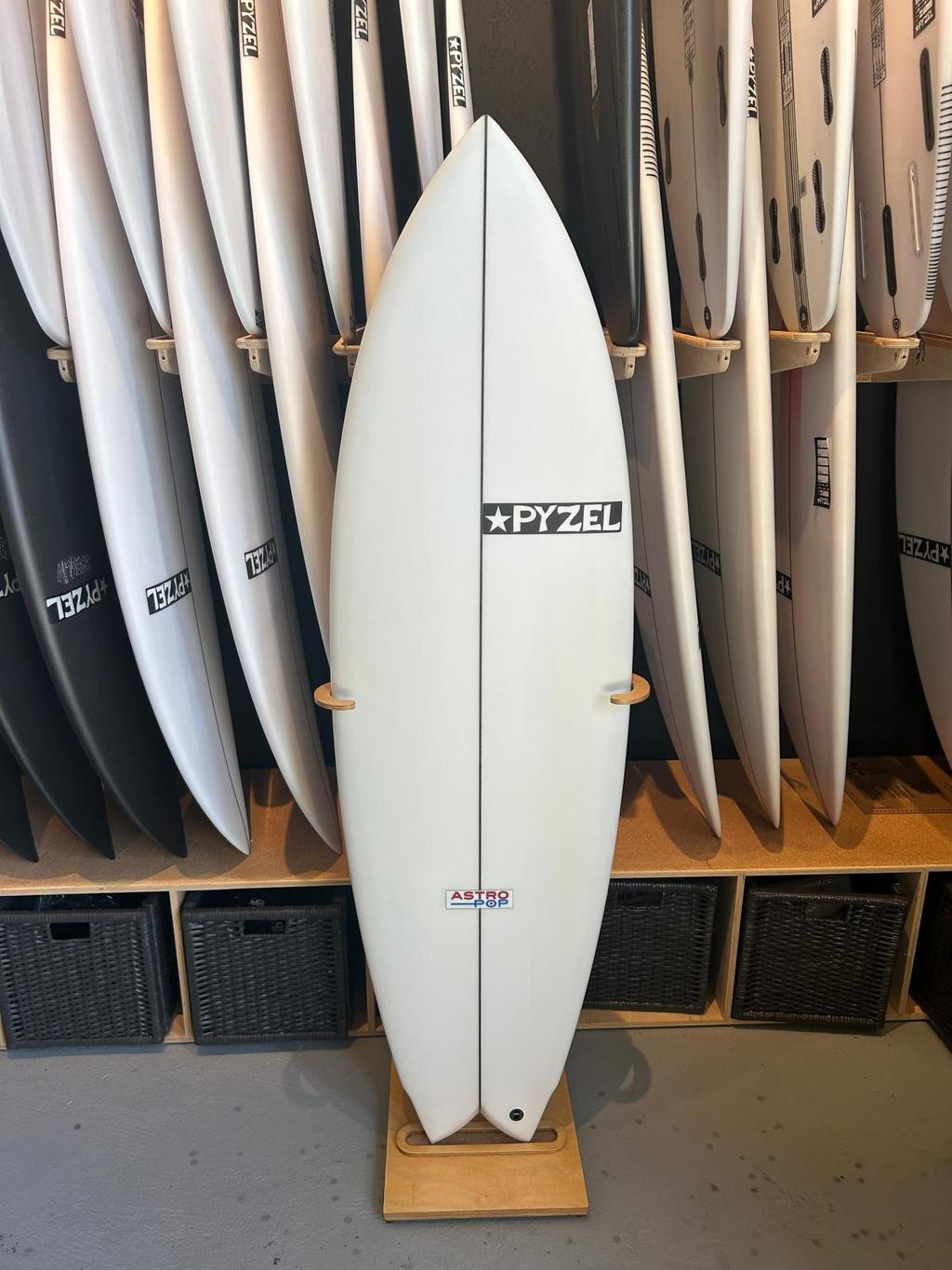 Pyzel Surfboards - ASTRO POP