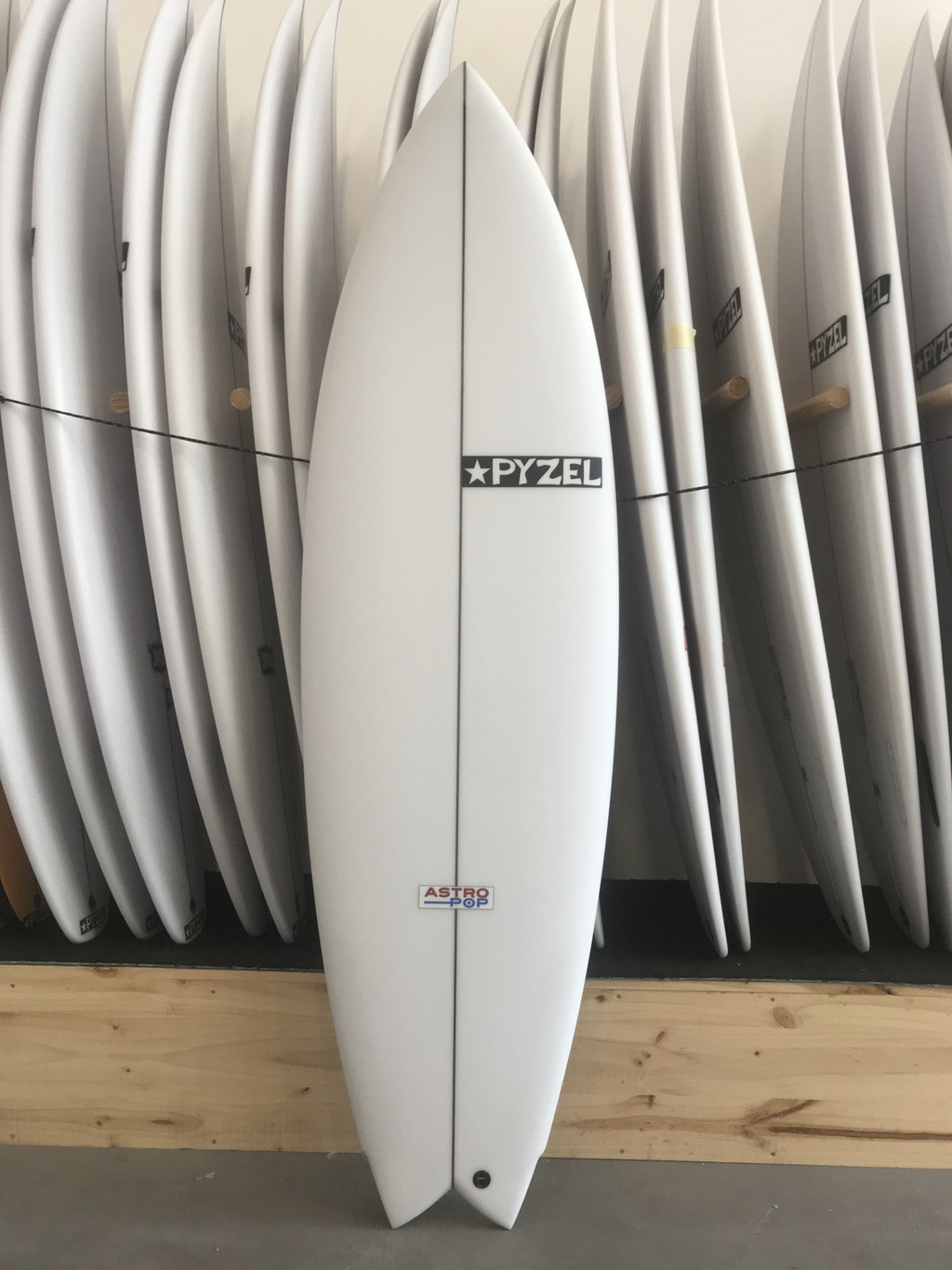 Pyzel Surfboards - ASTRO POP