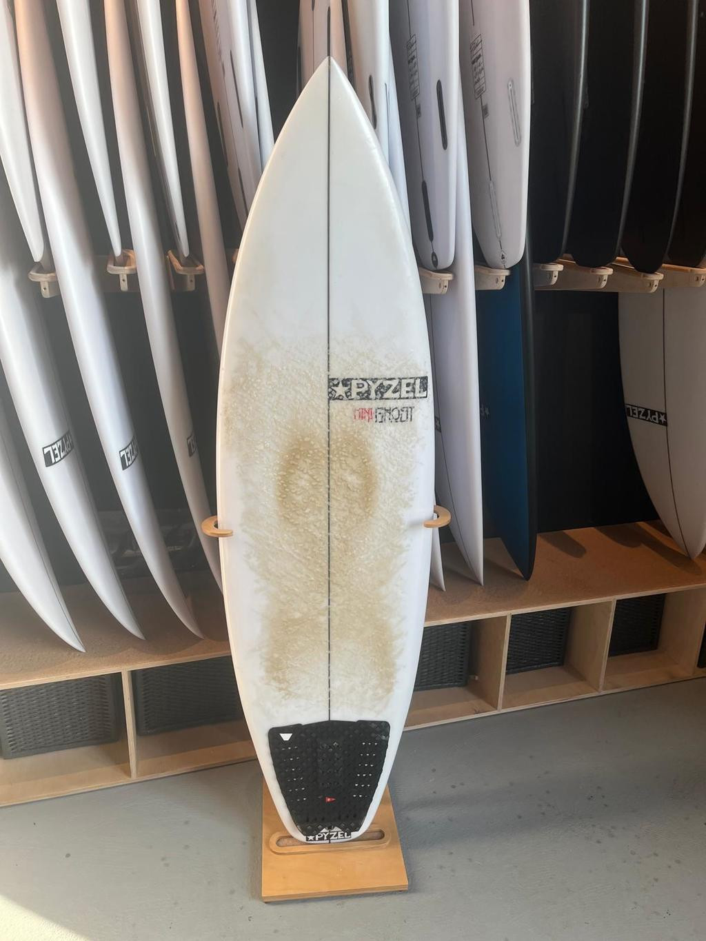 Pyzel Surfboards - MINI GHOST