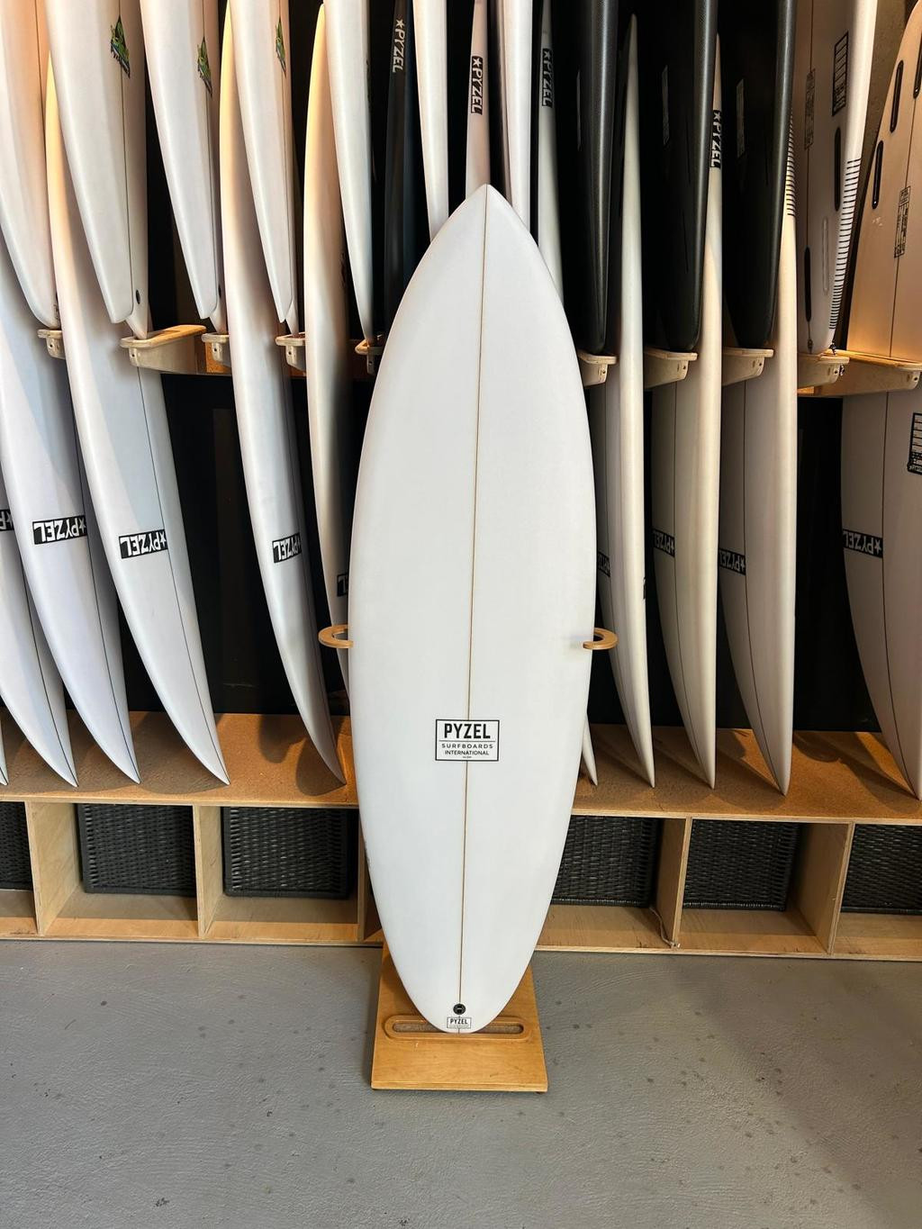 Pyzel Surfboards - CRISIS TWIN